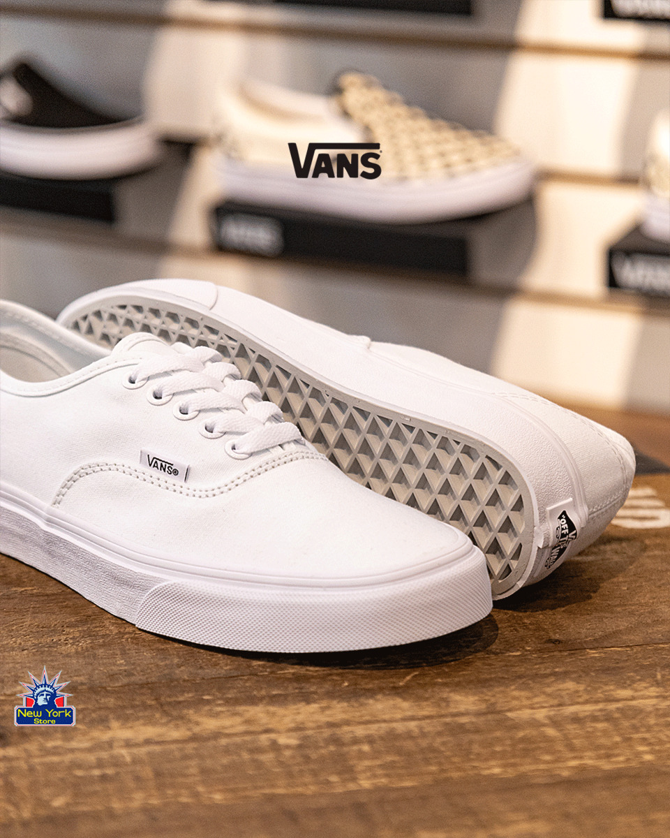 CALZADO VANS AUTHENTIC TRUE WHITE BLANCO CANVAS VN000EE3W00 - Vans ...