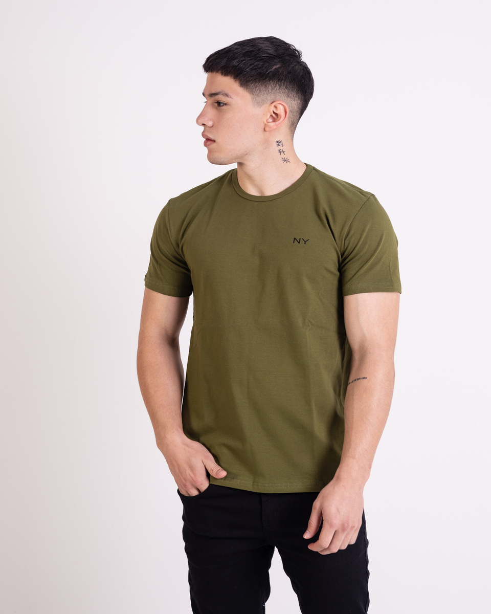 REMERA NY BASICA VERDE MUSGO MASC 239NYB04vemg - New York - New York ...